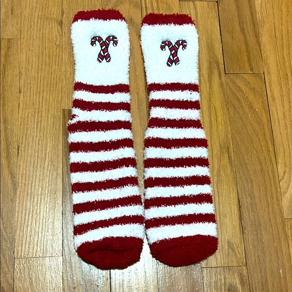Accessories | Holiday Candy Cane Striped Fuzzy Gripper Slipper Socks ...
